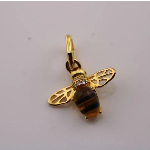 Pandora | Jewelry | New Pandora Sparkling Bee Dangle Charm | Poshmark